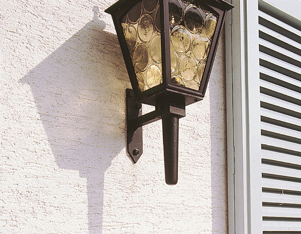 Old skool render finishes which stand the test of time | Weber UK