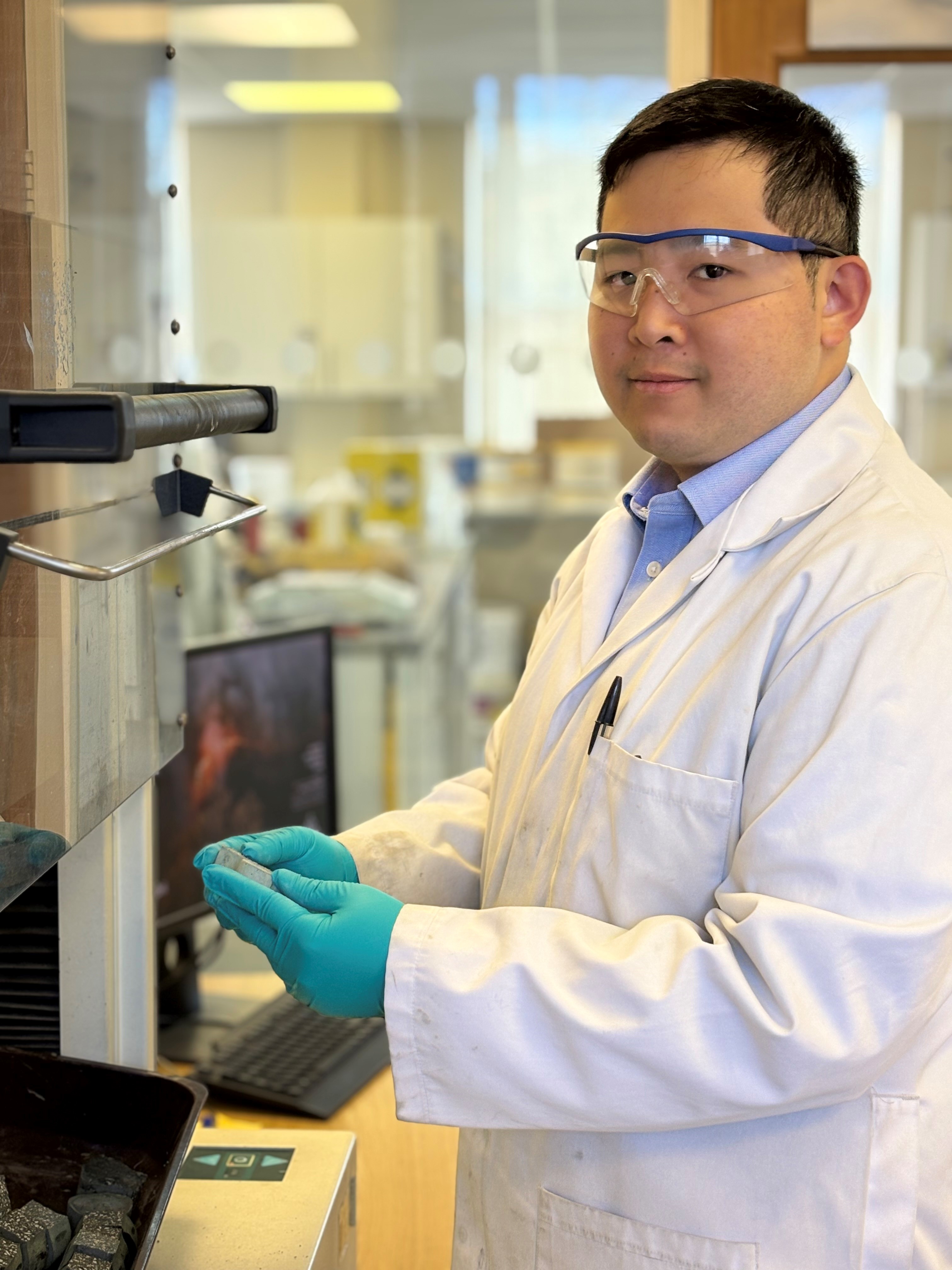 Dr. Mortar: Behind the scenes of testing technical mortars | Weber UK