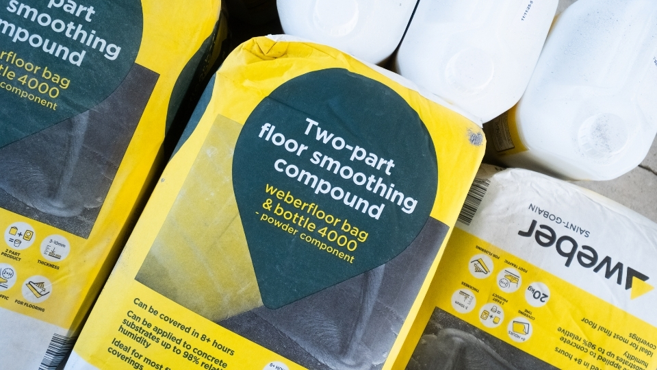Introducing the new weberfloor bag & bottle 4000 | Weber UK